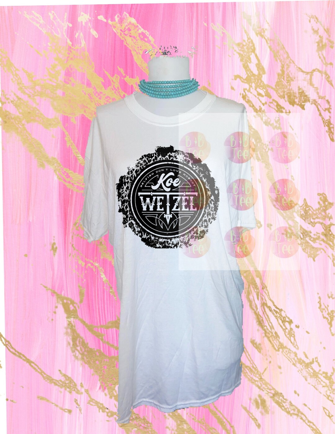 Black/white Koe W Design - Etsy