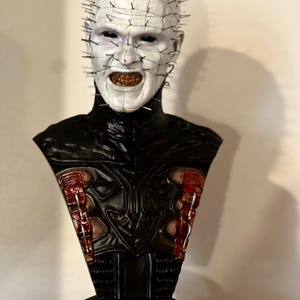 Hellraiser Pinhead Bust Statue Horror 1:2 Scale - Etsy