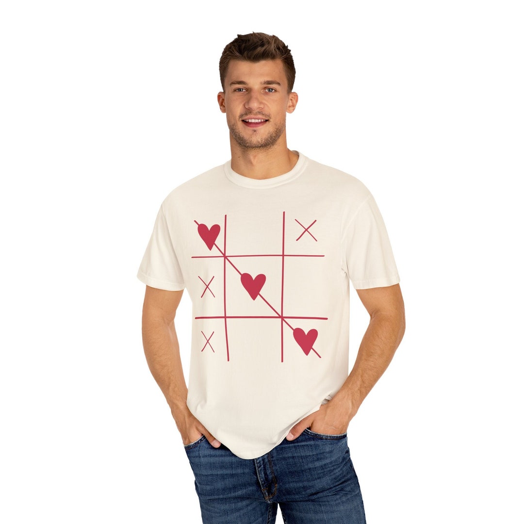 Tic Tac Toe Shirt, Noughts and Crosses Tshirt, Queen of the Hearts ...