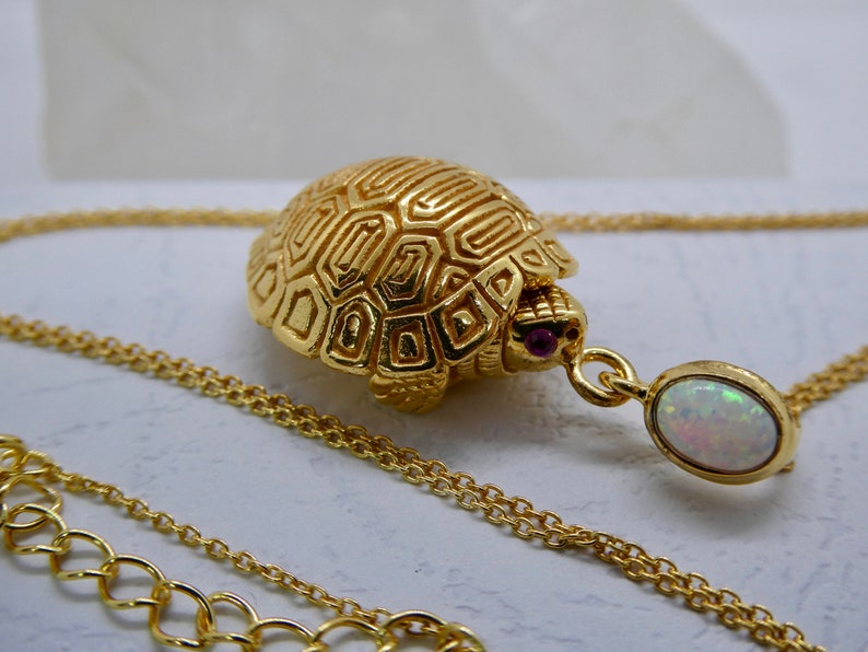 Tortoise Locket Necklace Ruby Eyes Silver 18ct Gold Plated - 18” Chain ...