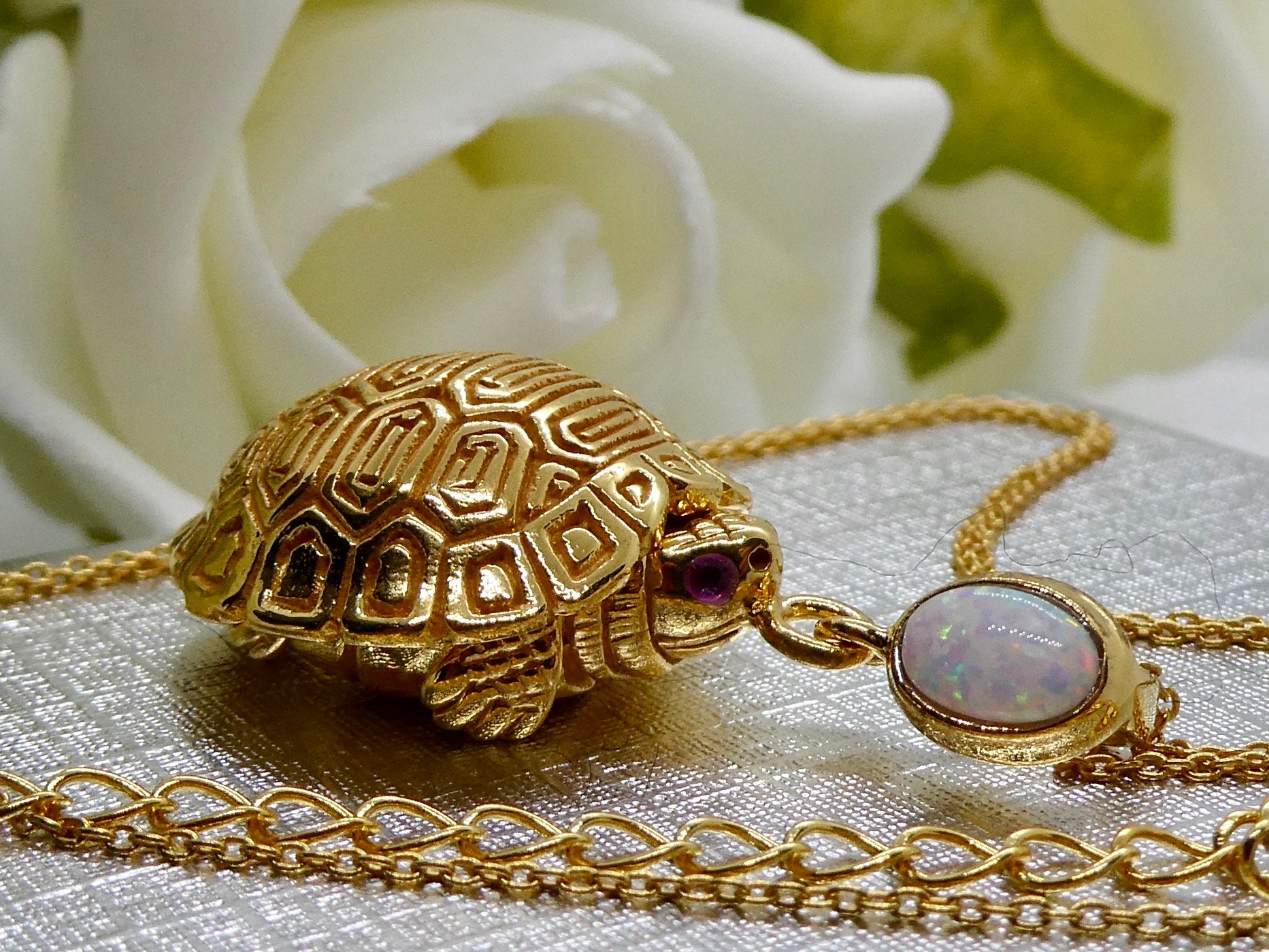 Tortoise Locket Necklace Ruby Eyes Silver 18ct Gold Plated - 18” Chain ...