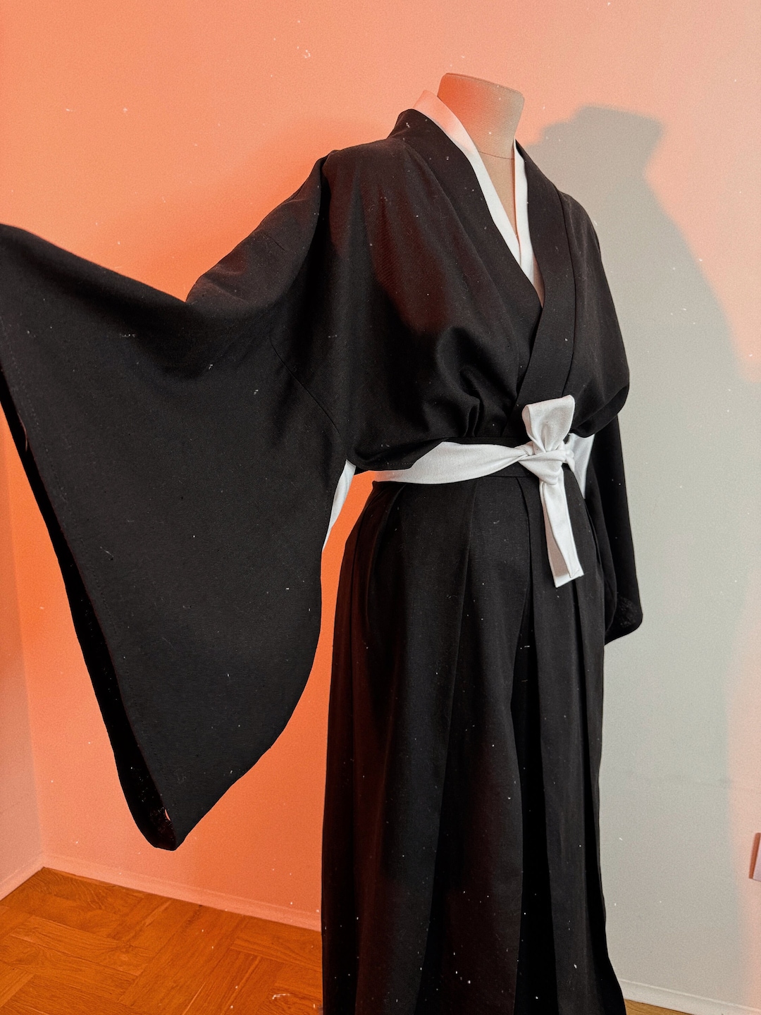 Custom Soul Reaper Cosplay Costume: Linen Blend Kimono - Etsy