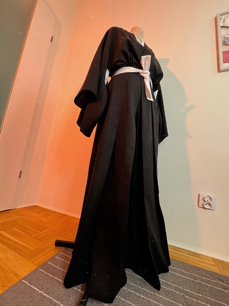 Custom Soul Reaper Cosplay Costume: Linen Blend Kimono - Etsy