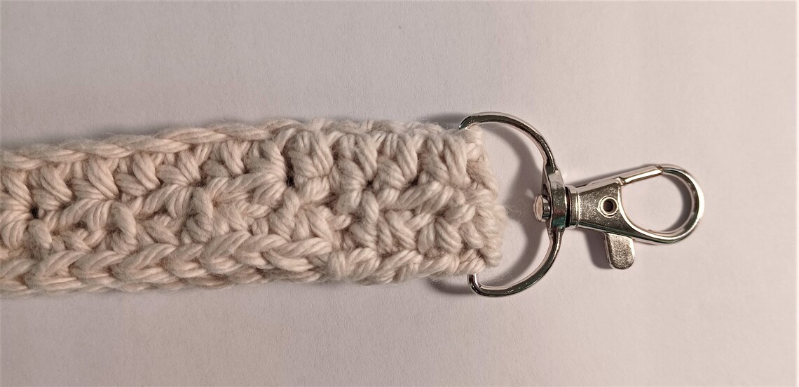Easy Crochet Lanyard Pattern, Beginner Friendly (PDF Pattern) - Etsy