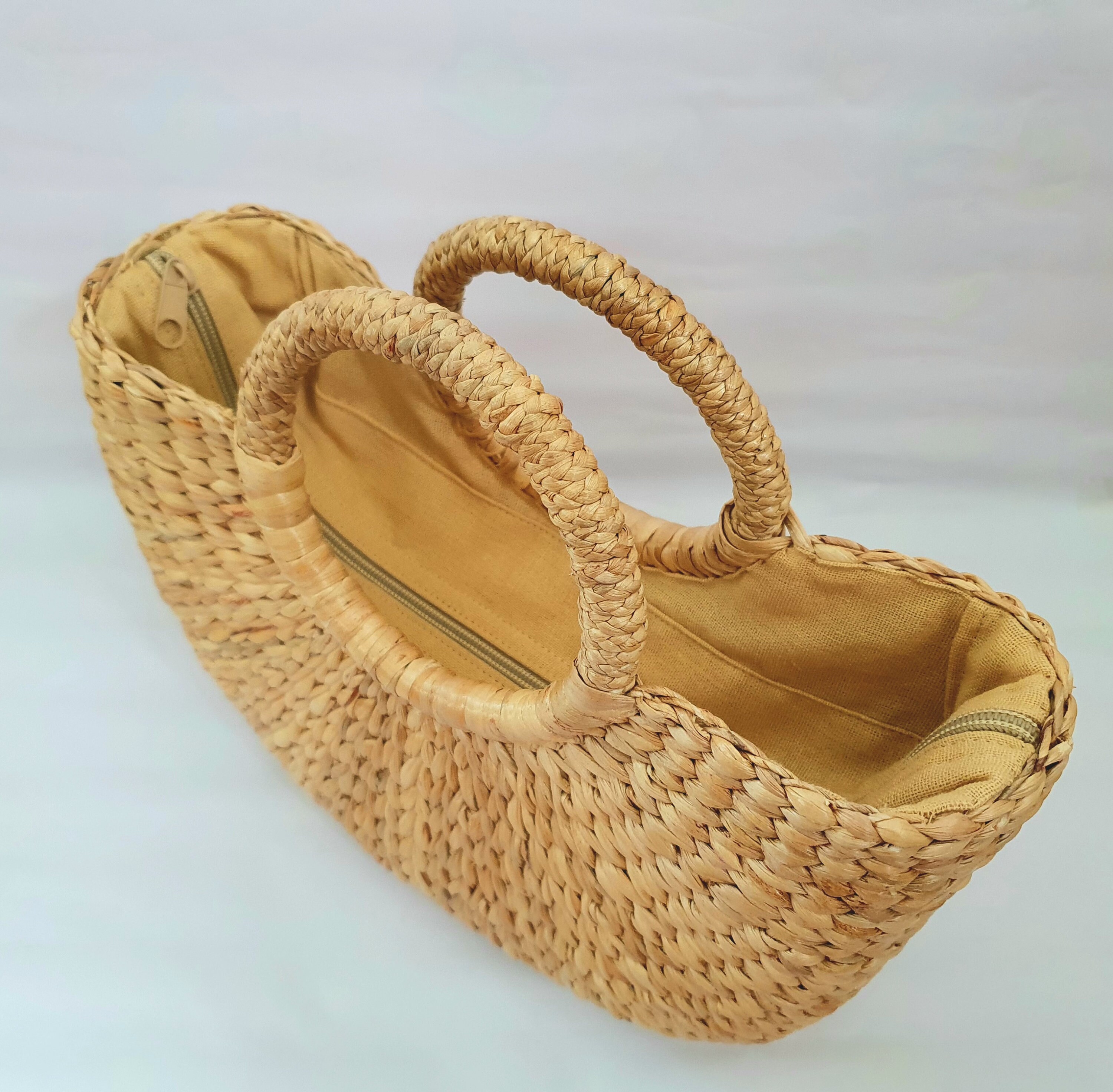 Summer Handwoven Straw Bag in Size Small Made With 100% - Etsy