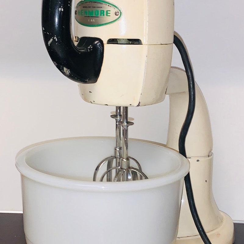 Vintage Stand Mixer - Etsy