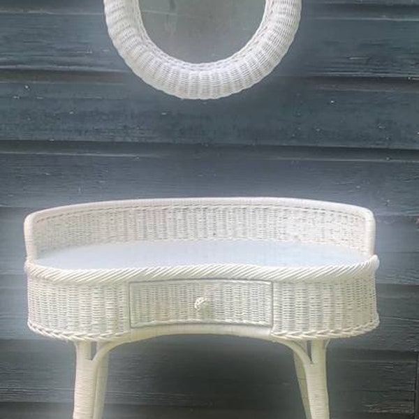 Wicker Vanity - Etsy