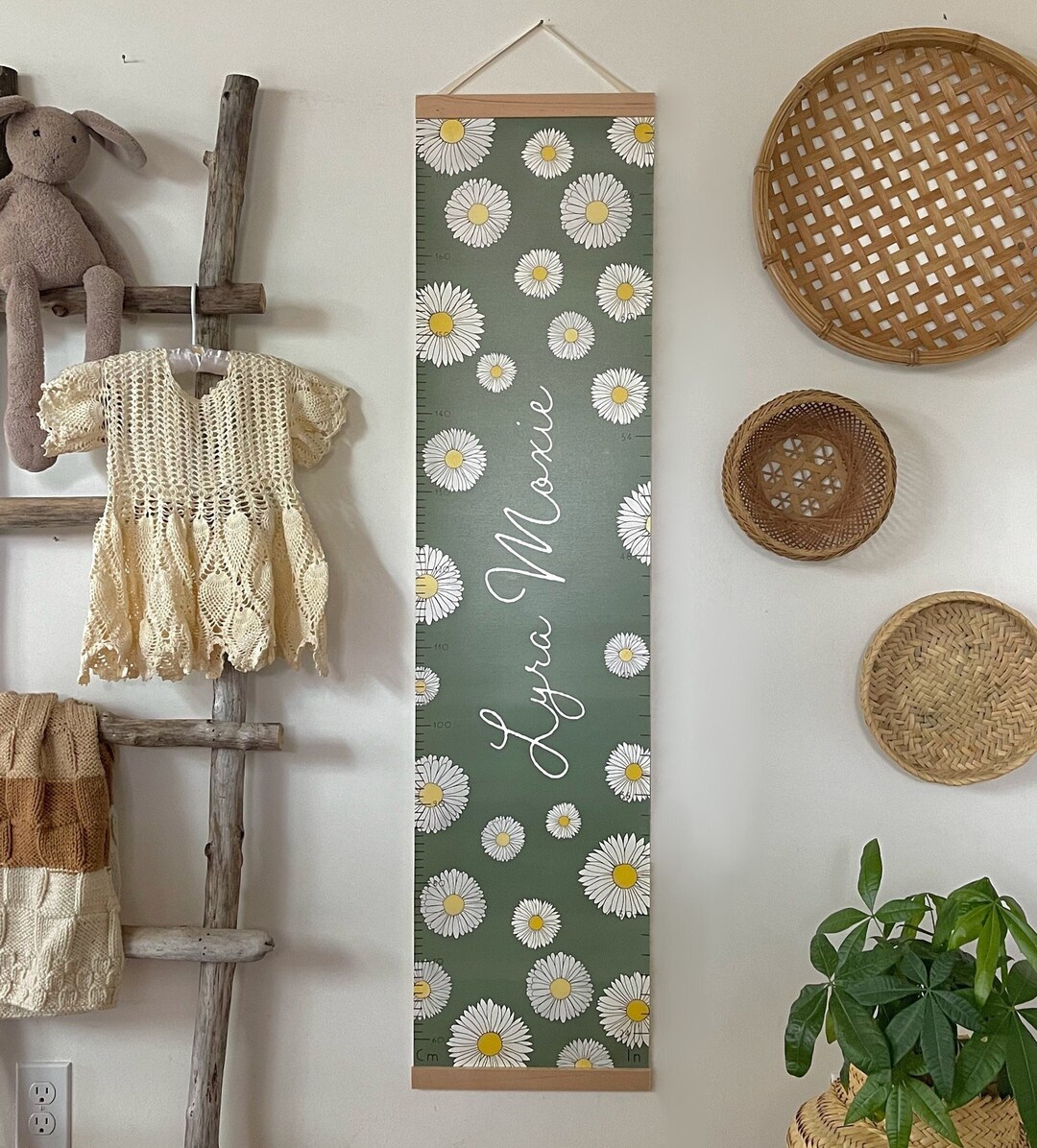 Personalized Daisy Growth Chart for Kids, Daisy Nursery Decor,natural ...