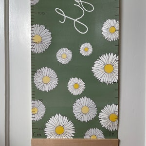 Personalized Daisy Growth Chart for Kids, Daisy Nursery Decor,natural ...