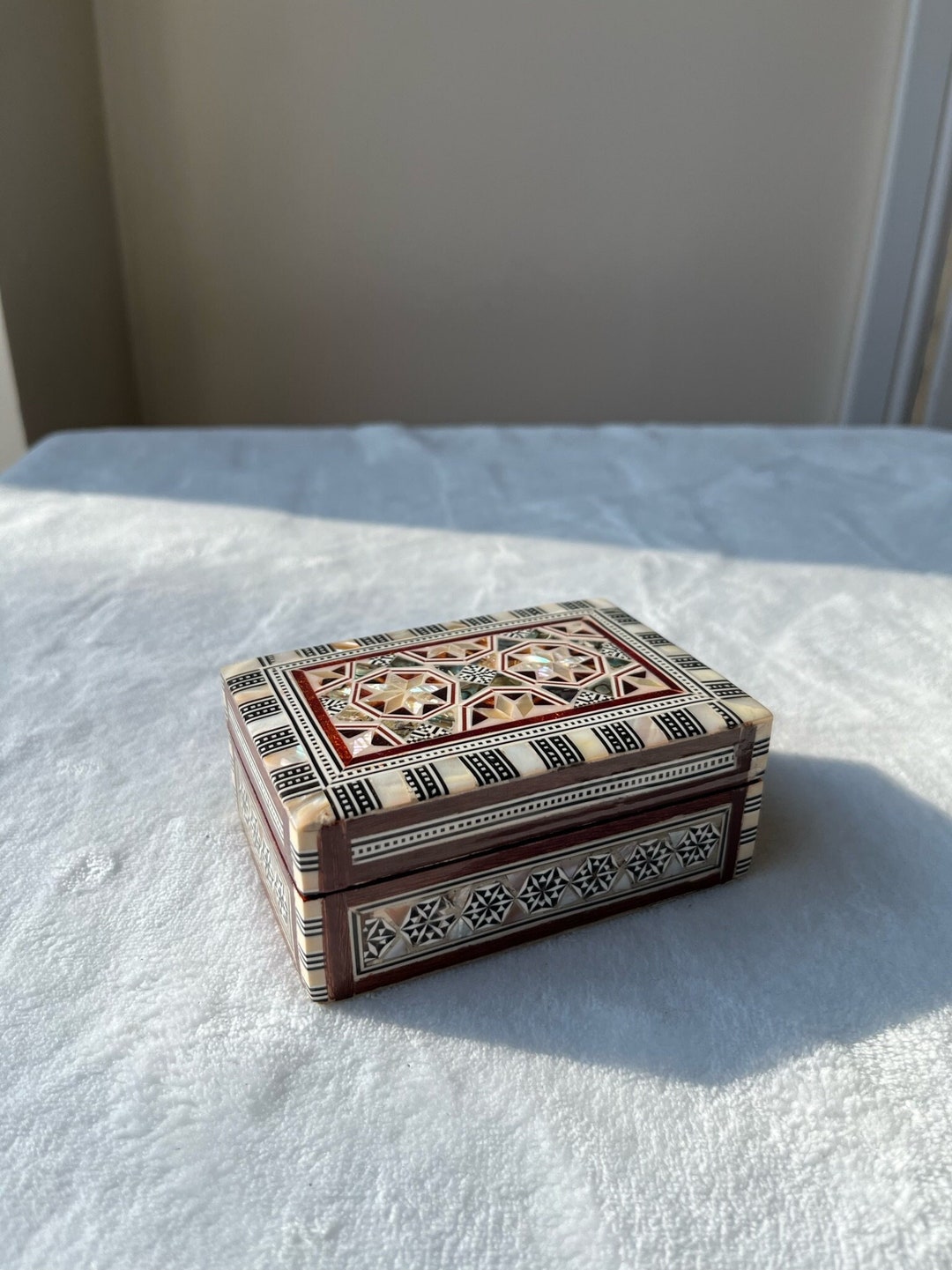 Handcrafted Mother-of-pearl Jewellery Box (11x8cm) – Luxury Velvet ...