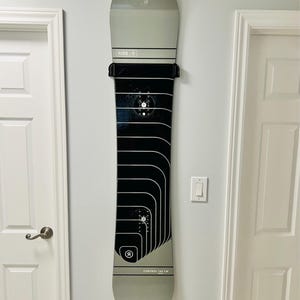 Snowboard Wall Mount: Horizontal or Vertical Display Rack - Etsy