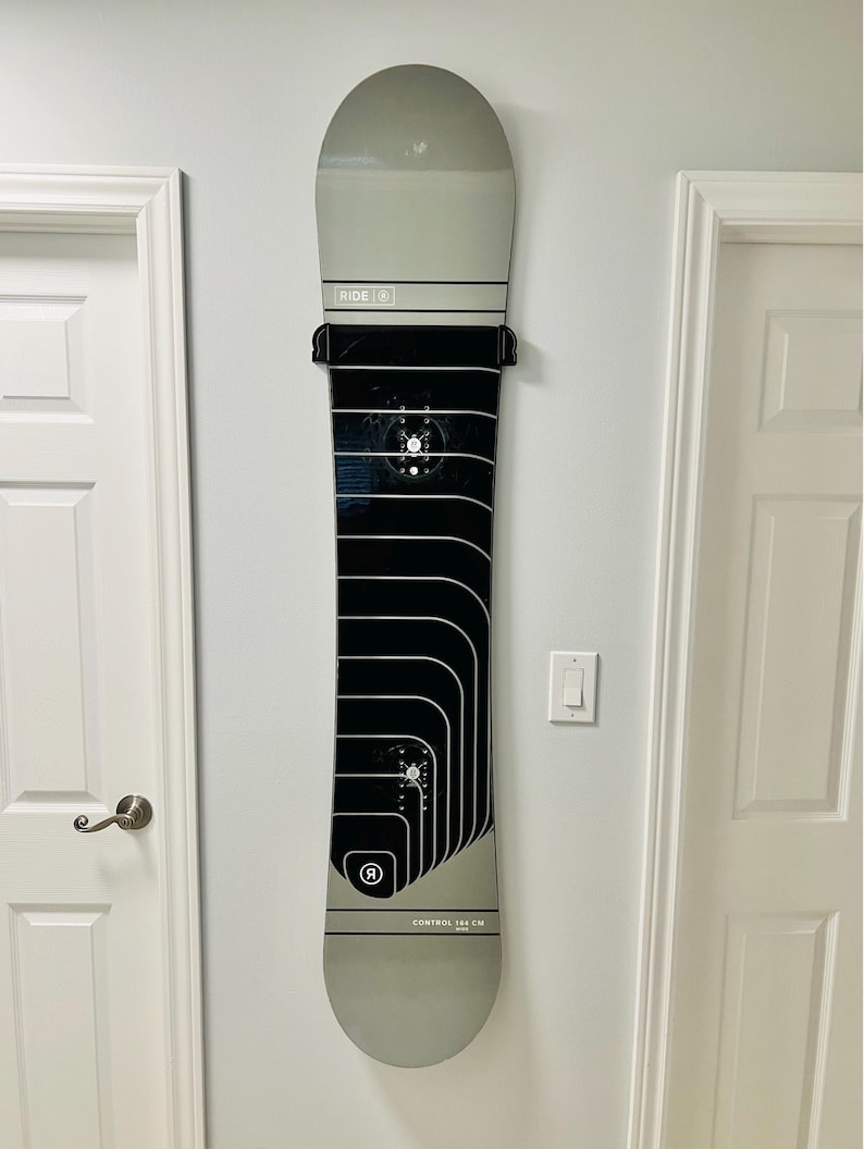 Snowboard Wall Mount: Horizontal or Vertical Display Rack - Etsy