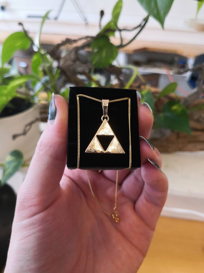 Triforce Legend of Zelda Inspired 14K Gold pendant - Etsy