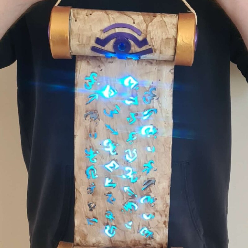 Scrolller Cosplay - Etsy