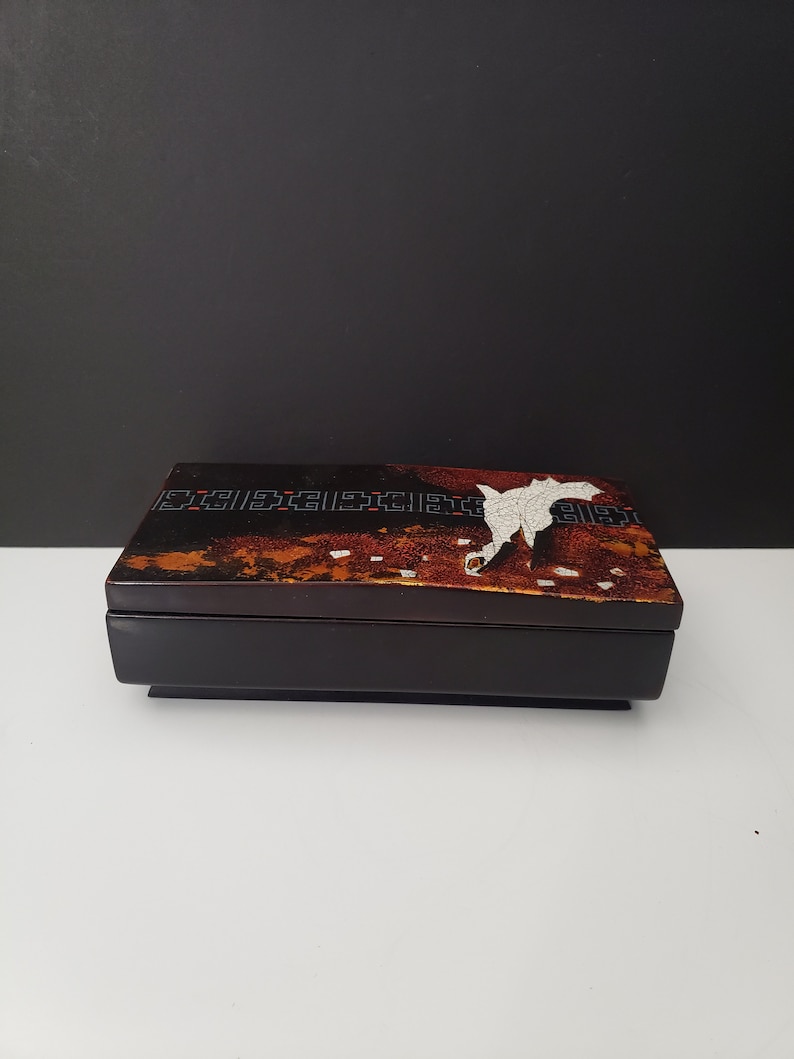 Vintage Signed Vietnamese Lacquer Box - Etsy
