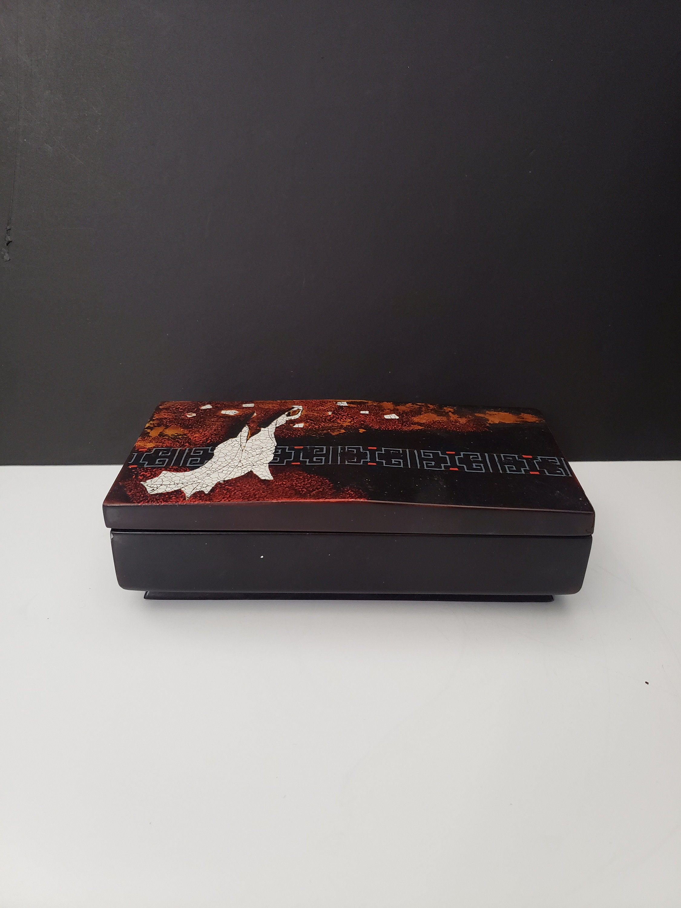 Vintage Signed Vietnamese Lacquer Box - Etsy UK