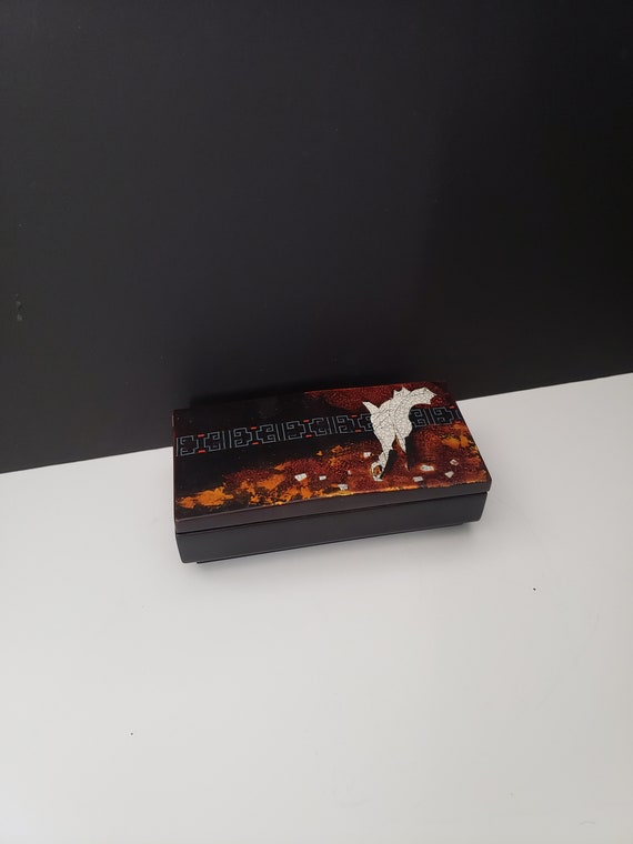 Vintage Signed Vietnamese Lacquer Box - Etsy