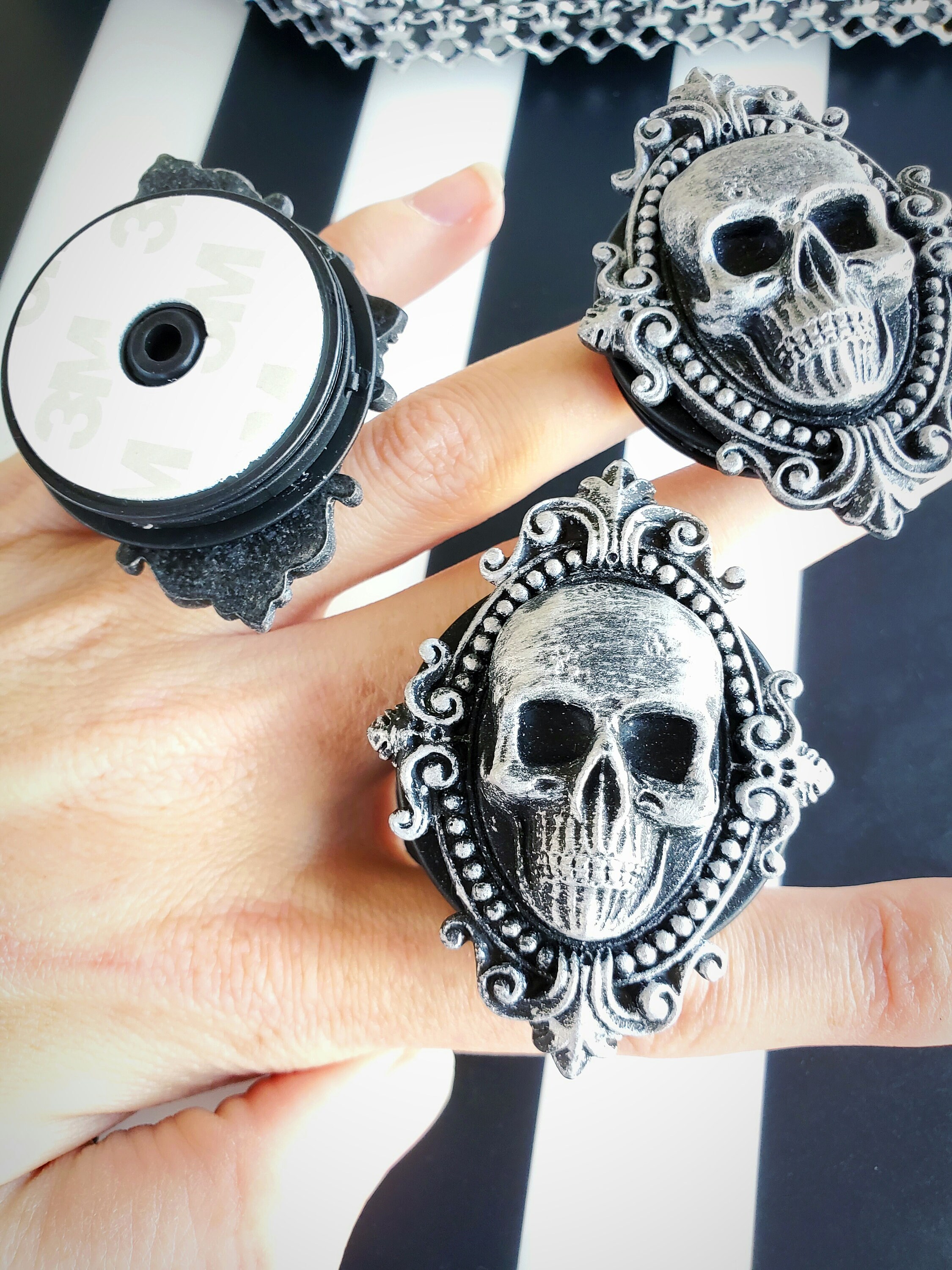 Victorian Style Skull Phone Stand Accessory Morbid & Creepy | Etsy