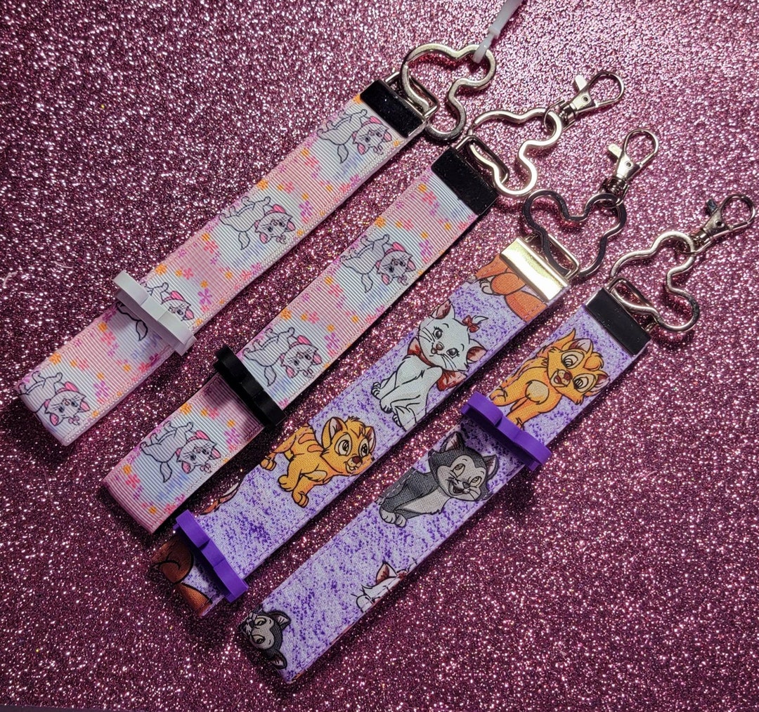 Cats Keychain/ear Holder - Etsy