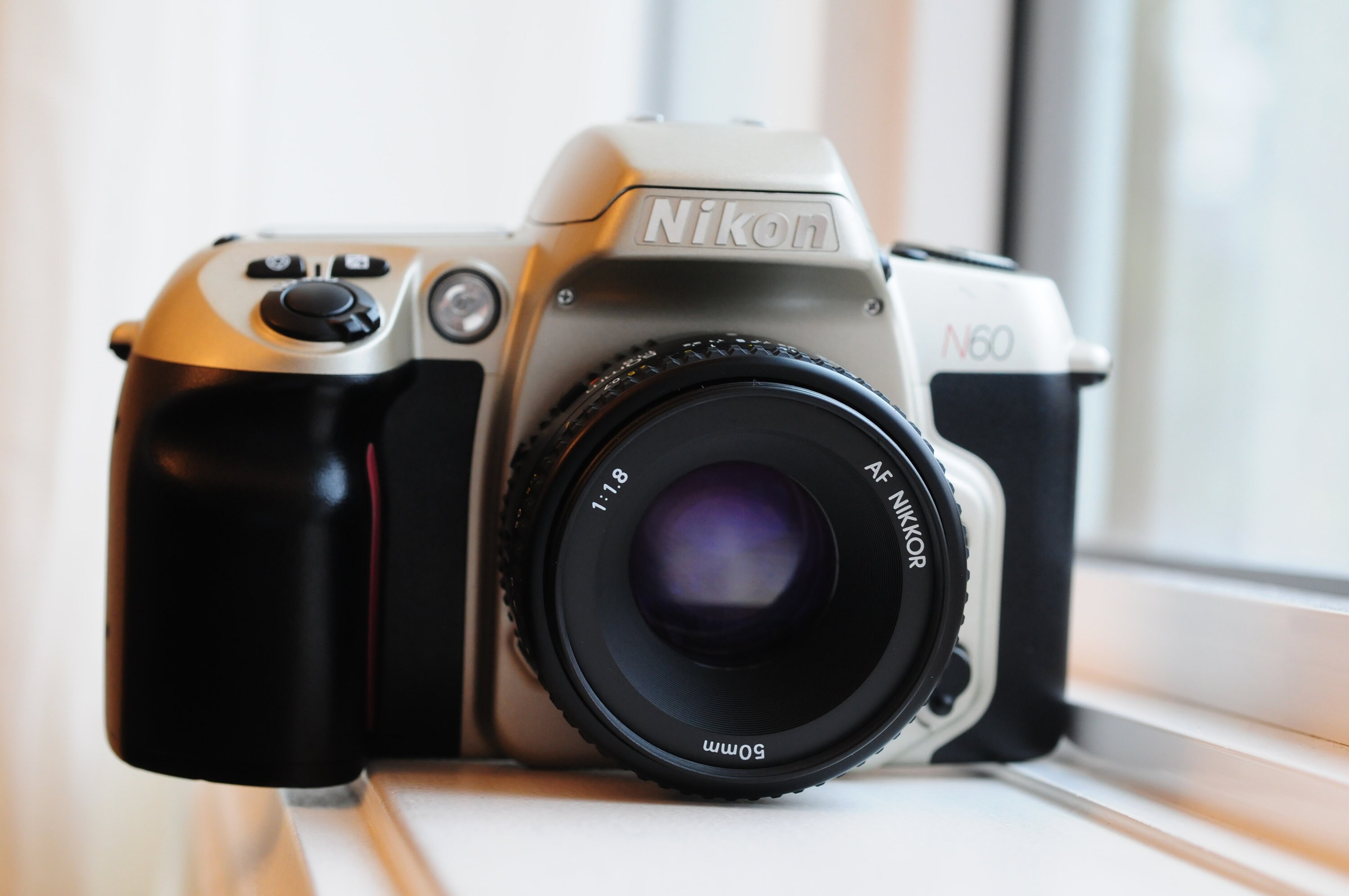 Nikon N60 Vintage Autofocus Film 35mm Camera W/nikkor AF 50mm F1.8 Lens ...