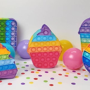 5 Pop It Mini Pinatas Pop It Mini Pinata Pop It Party Pop It Birthday ...