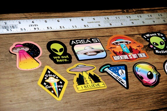 Aliens and Ufos Vinyl Sticker Pack - Etsy