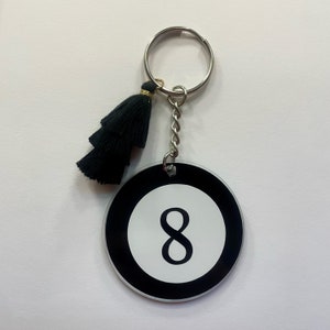 Magic 8 Ball Keychain (black and White) - Etsy