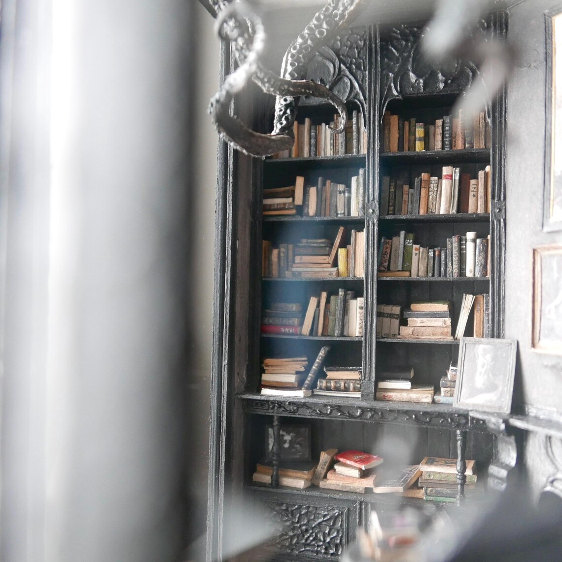Miniature Diorama "reading Dark Fantasy Corner" 1:16 Booknook - Etsy