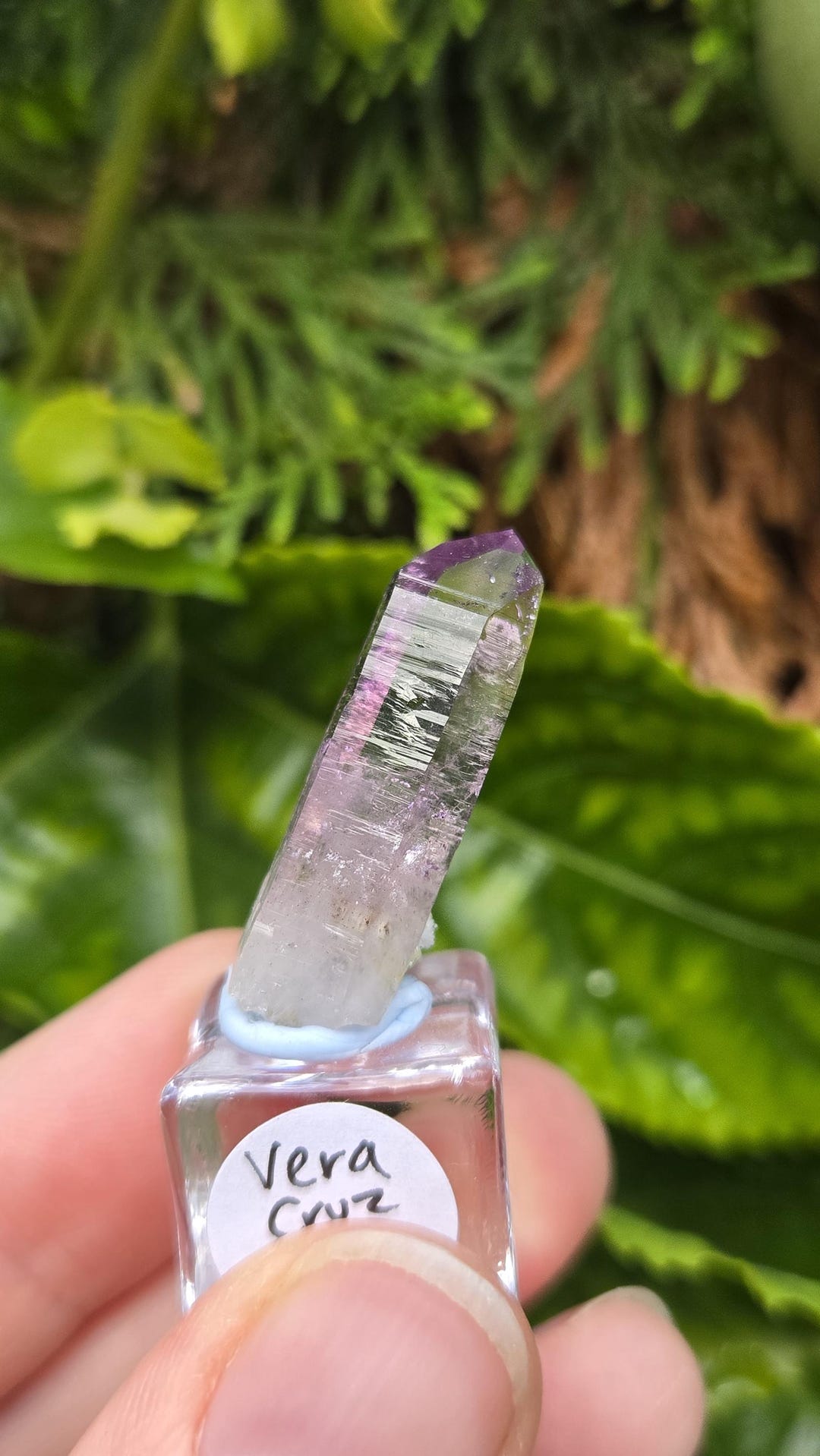 Vera Cruz Point on Stand. High Quality. - Etsy