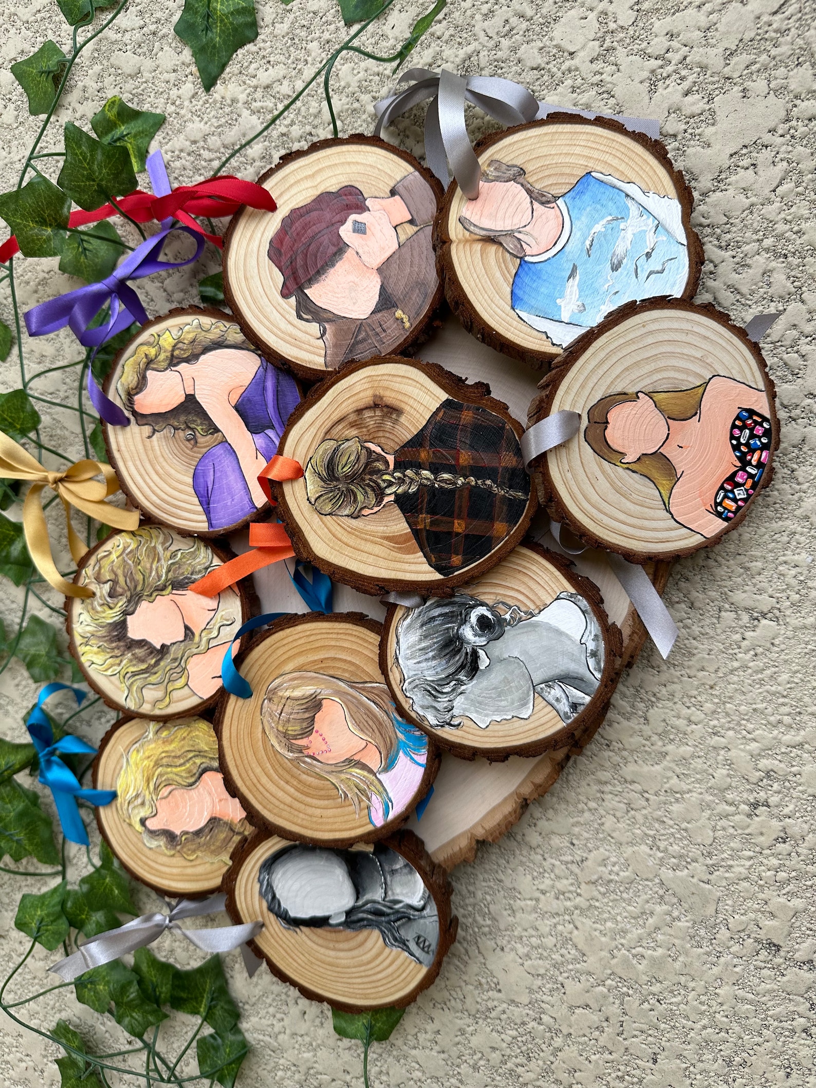 TAYLOR SWIFT Evermore Album Cover Hand-painted, Double-sided Wood Slice ...