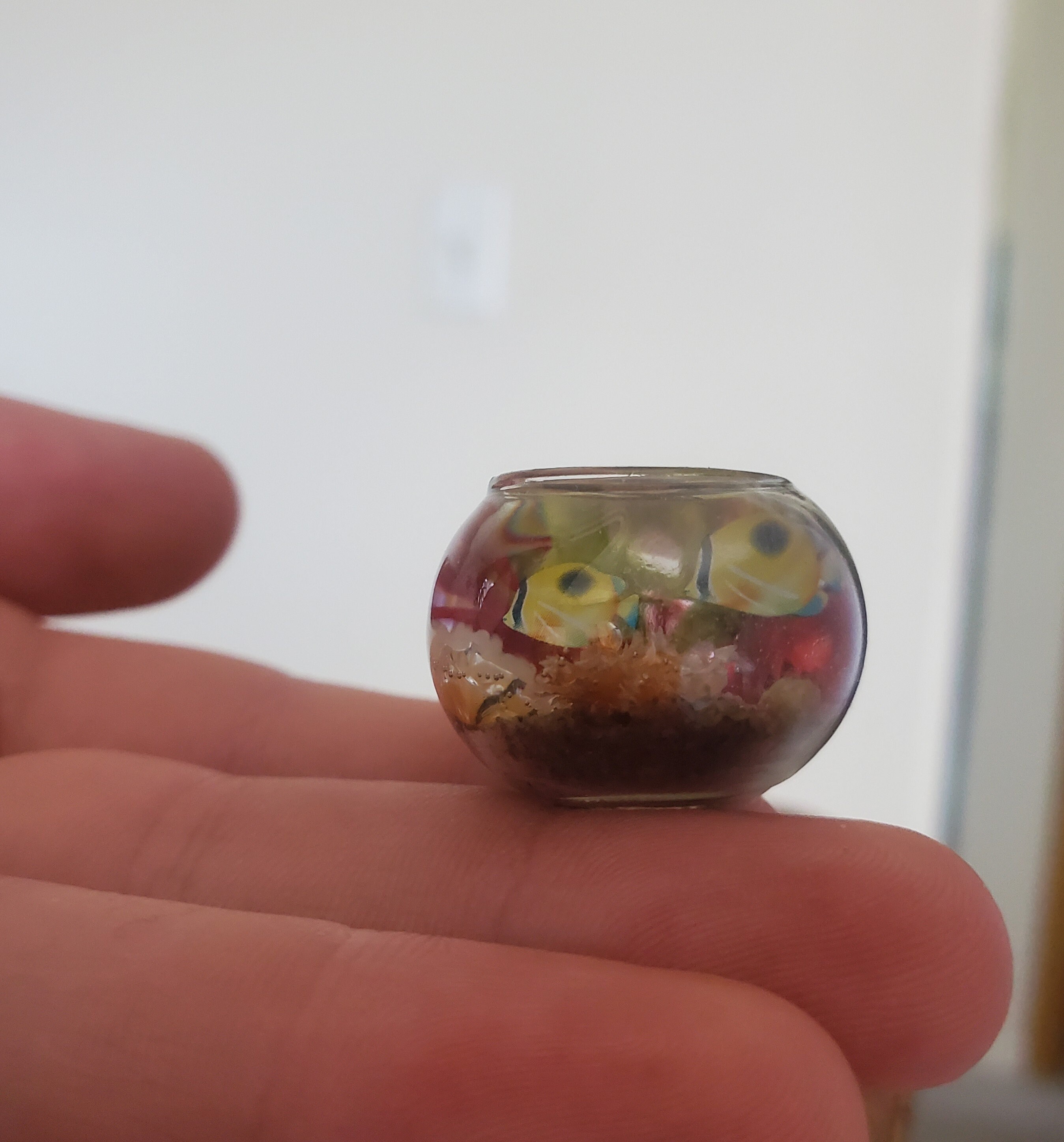 Tiny Resin Dollhouse Fish Bowl Miniature Fishtank Fish Token Miniature ...