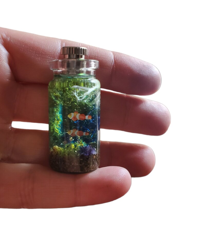 Clownfish Luminous Tiny Dollhouse Fishtank Resin Jar With LED Light ...