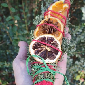 Juniper & Cedar Yule Smudge Stick: Pagan Ritual Cleansing - Etsy