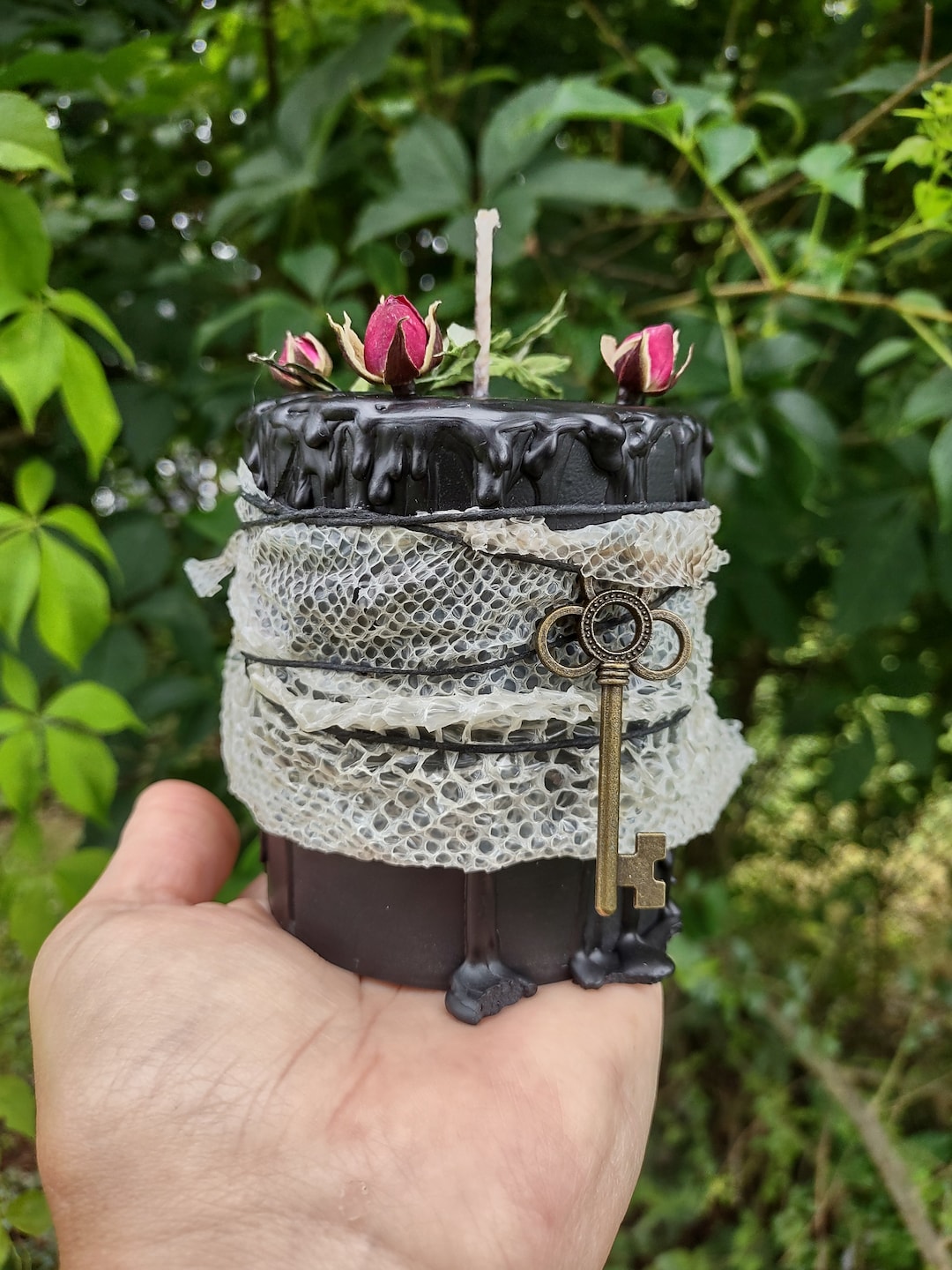 Hecate Altar Candle: Snakeskin, Roses, Key - Jasmine Honeysuckle Scent ...