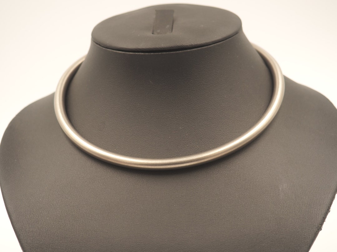 Narrow Titanium Collar BDSM Story of O Talena Slave Collar 6 Mm Axsmar ...