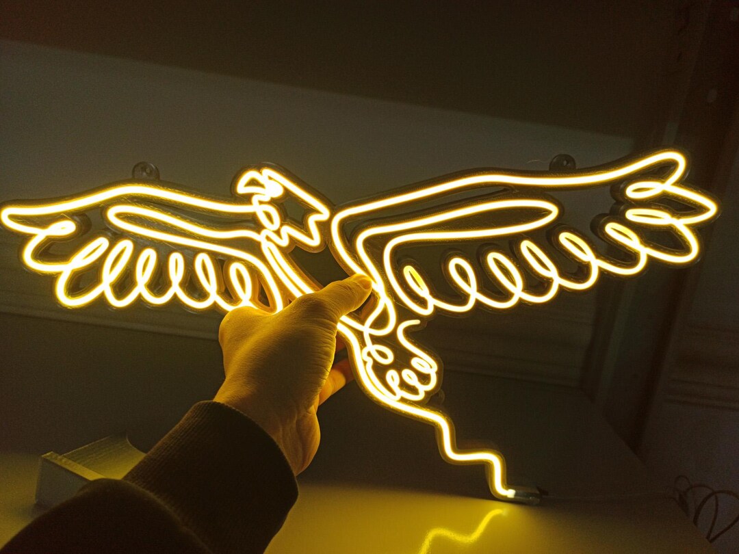 Eagle Neon Sign, Flying Hawk Neon Light Sign, Led Eagle Light, Bird ...