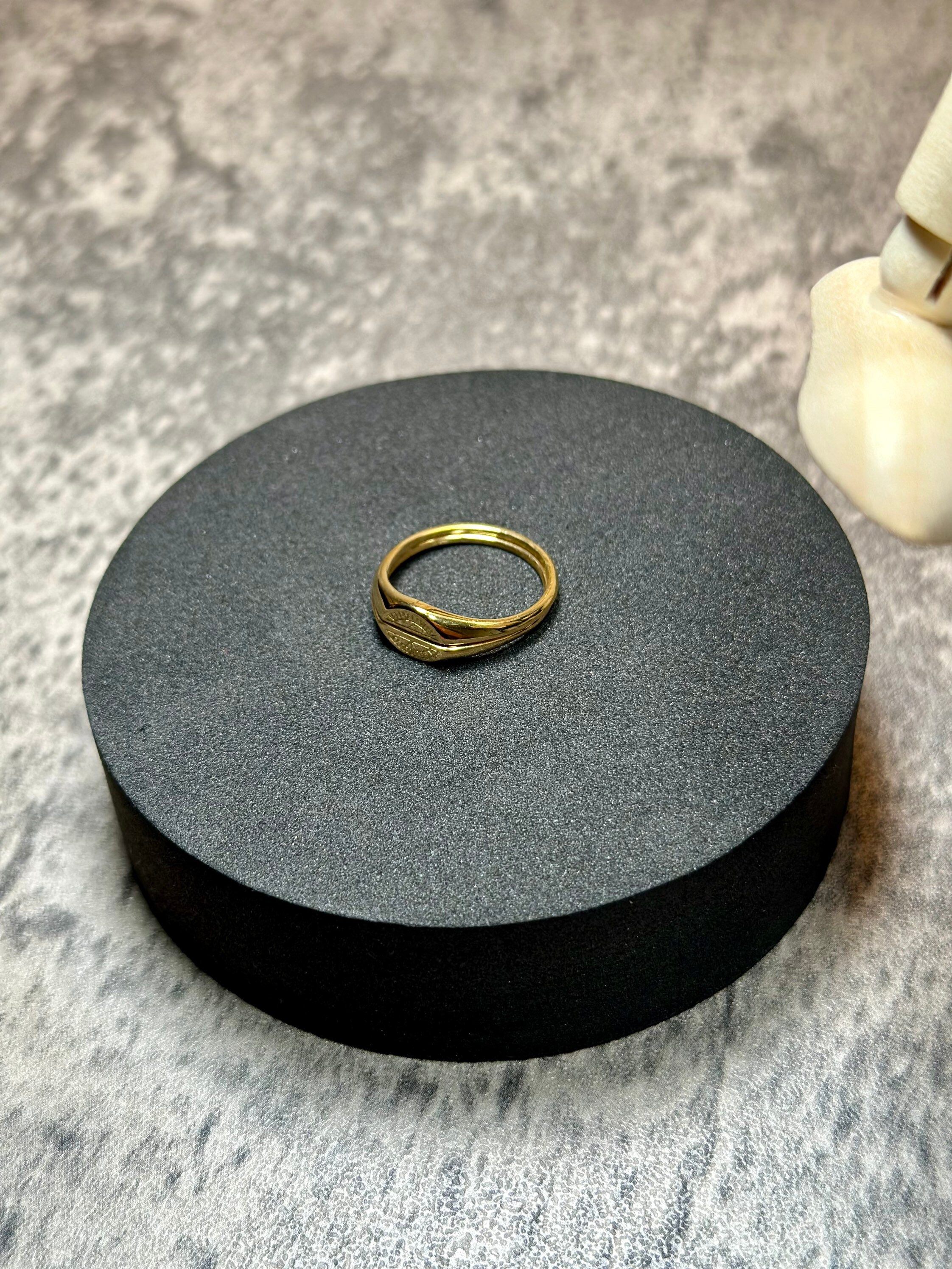 18K Gold Plated Split Sun Signet Ring - Etsy