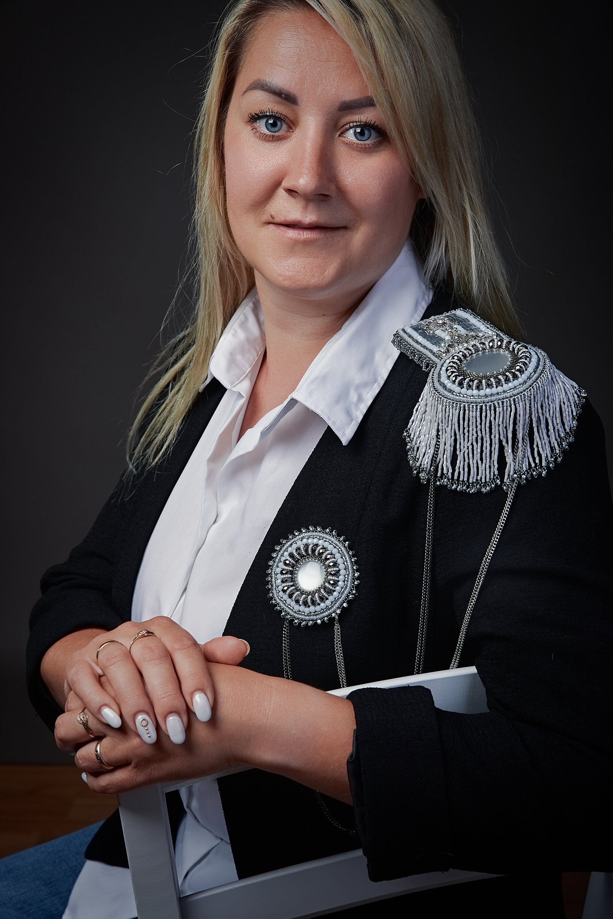 White Epaulette With Brooch.epaulettes Bead Embroidered.fringe ...