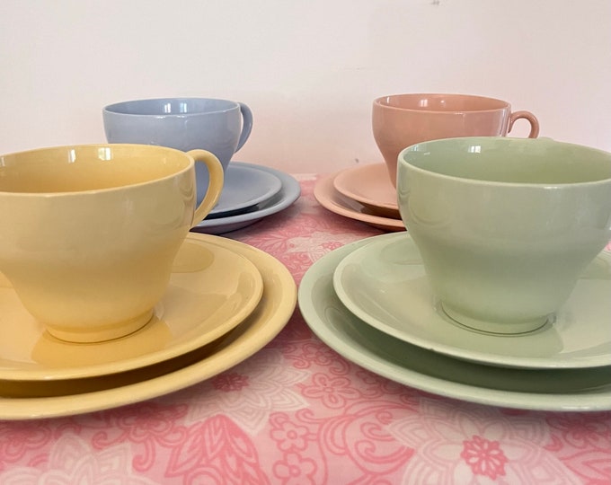 Johnson Brothers Pastel Rainbow Tea Set Cups Saucers Plates Utility ...
