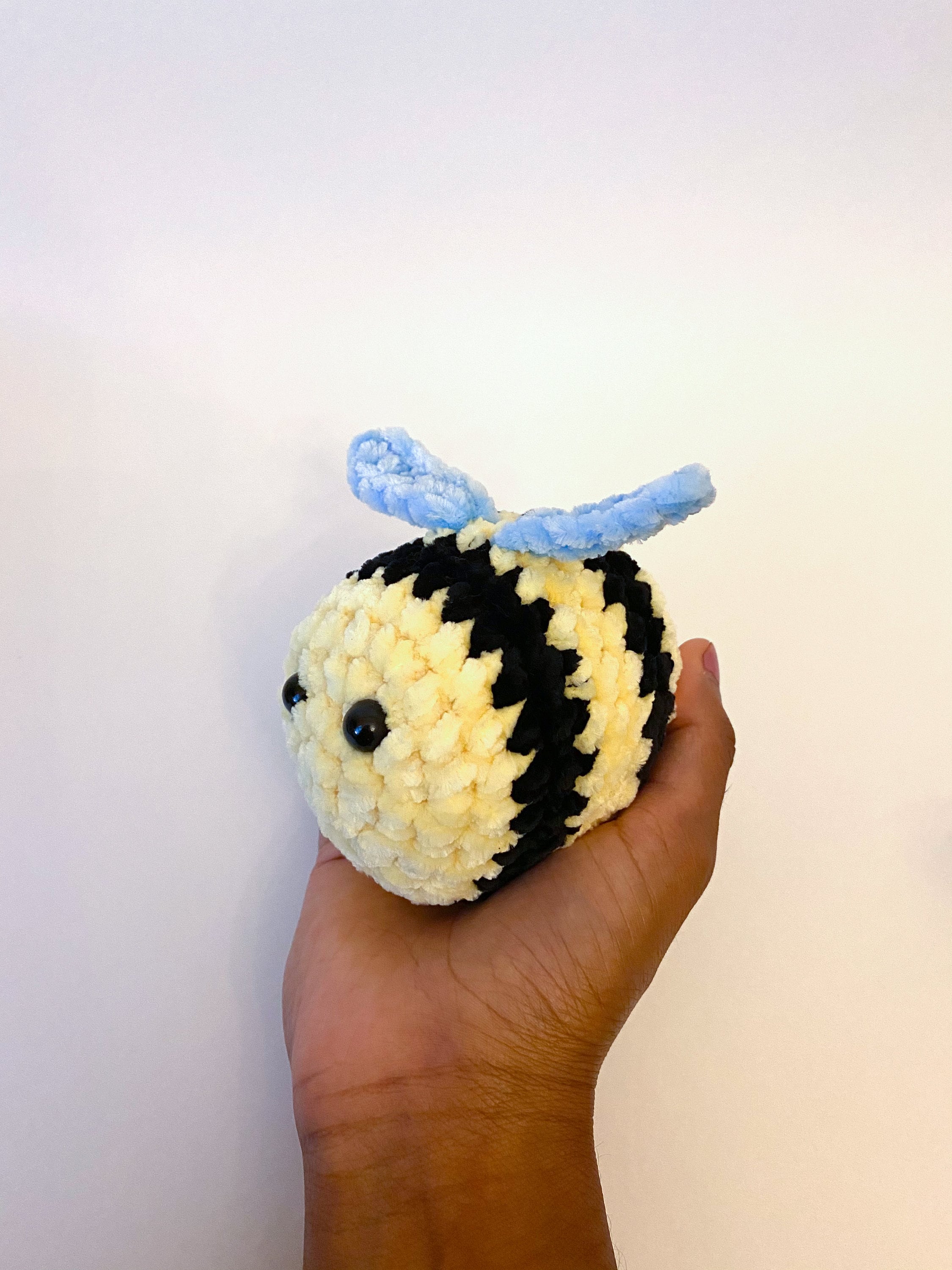 Mini Bee Critter Crochet Plush Toy/amigurumi Bee/stuffed | Etsy