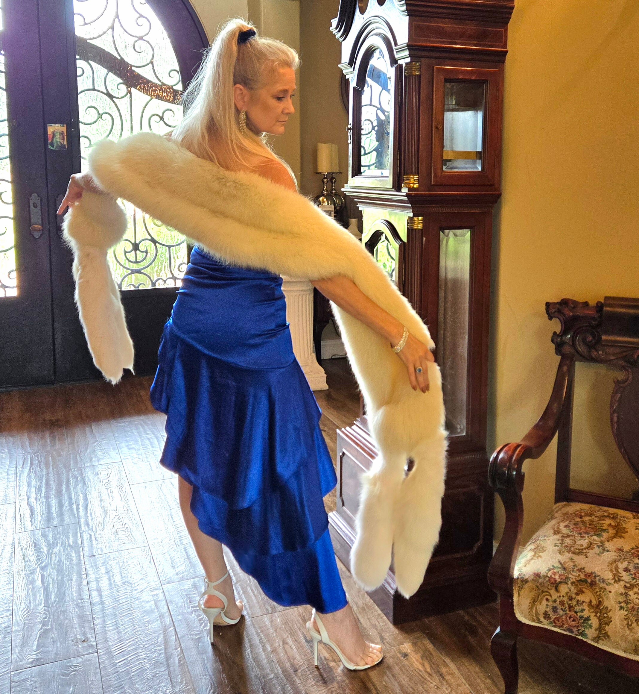 White Fox Fur Boa Wrap With Tails - Etsy