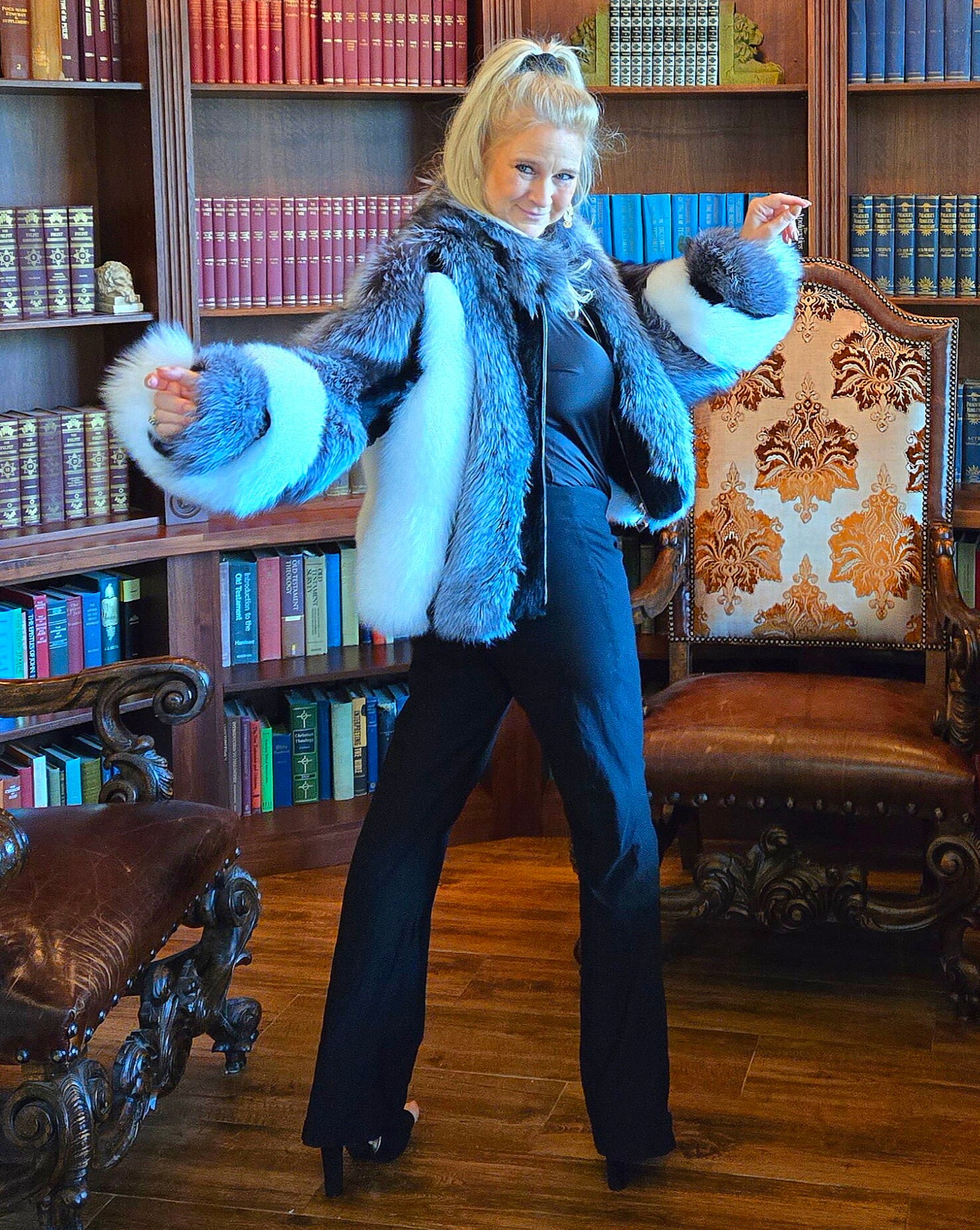 Magnificent Silver Fox & White Fox Fur Coat - Etsy