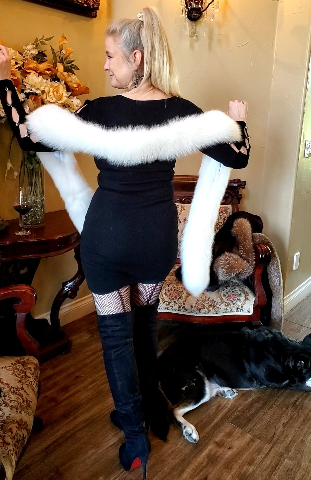 White Fox Fur Boa Wrap With Tails - Etsy