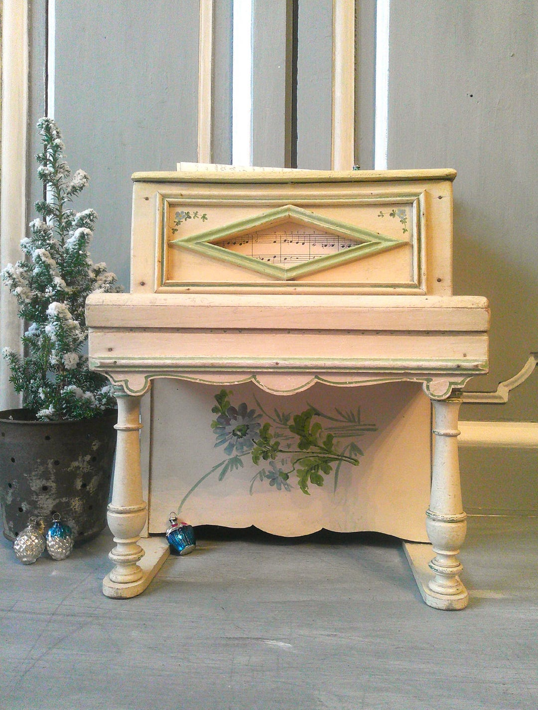 French Victorian Toy Piano is Hand-made, With Hand-painted Flowers in ...