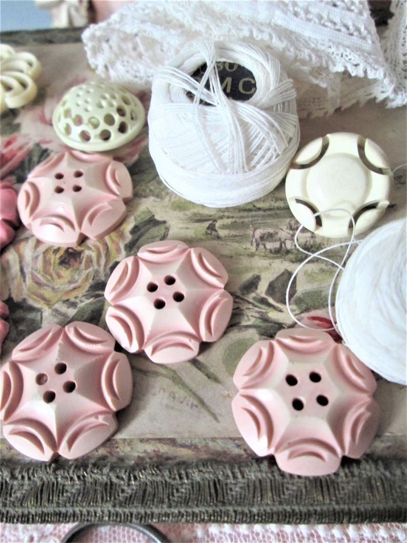 Vintage French Buttons, Pastel Flower Sewing Notions, Set of 9 - Etsy