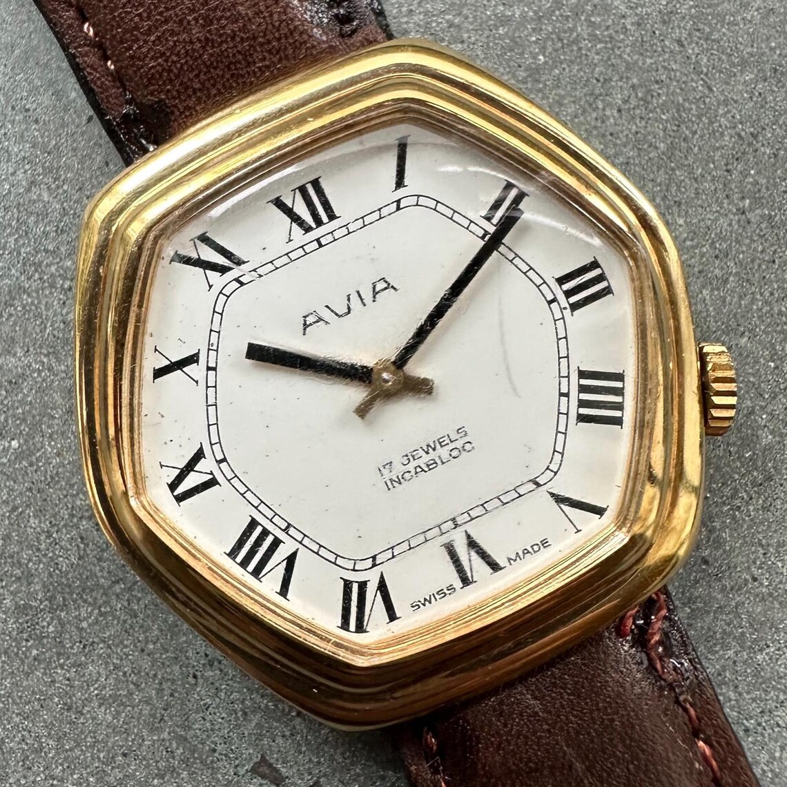 Avia - Swiss Vintage Watch Years 70s' - Etsy