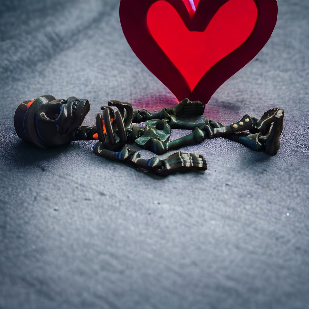 3D Printed Dapper Skeleton: Top Hat, Bowtie, Flexible Bones - Etsy