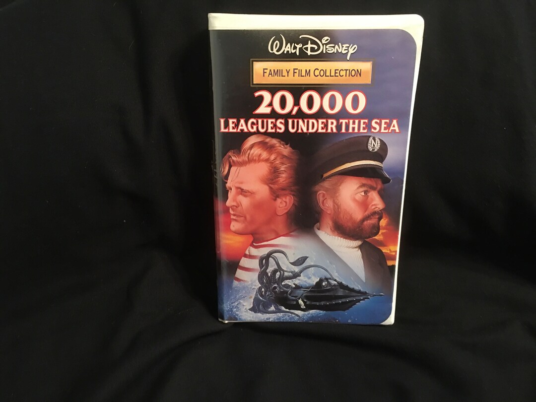 20,000 Leagues Under the Sea Walt Disney VHS Tape W/ Case - Etsy