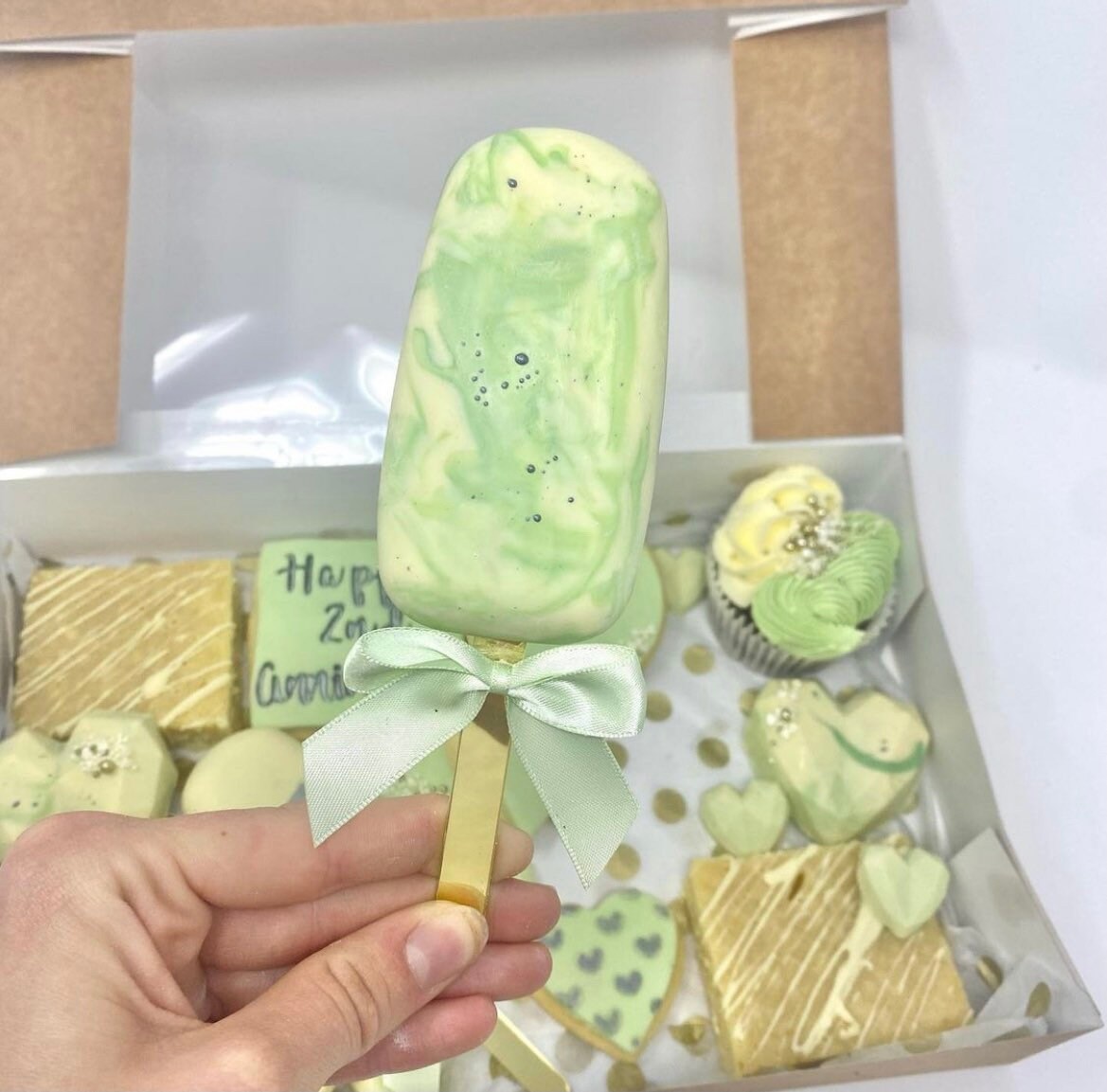 Cakesicle sticks Acrylic cake sticks Cake pop sticks | Etsy