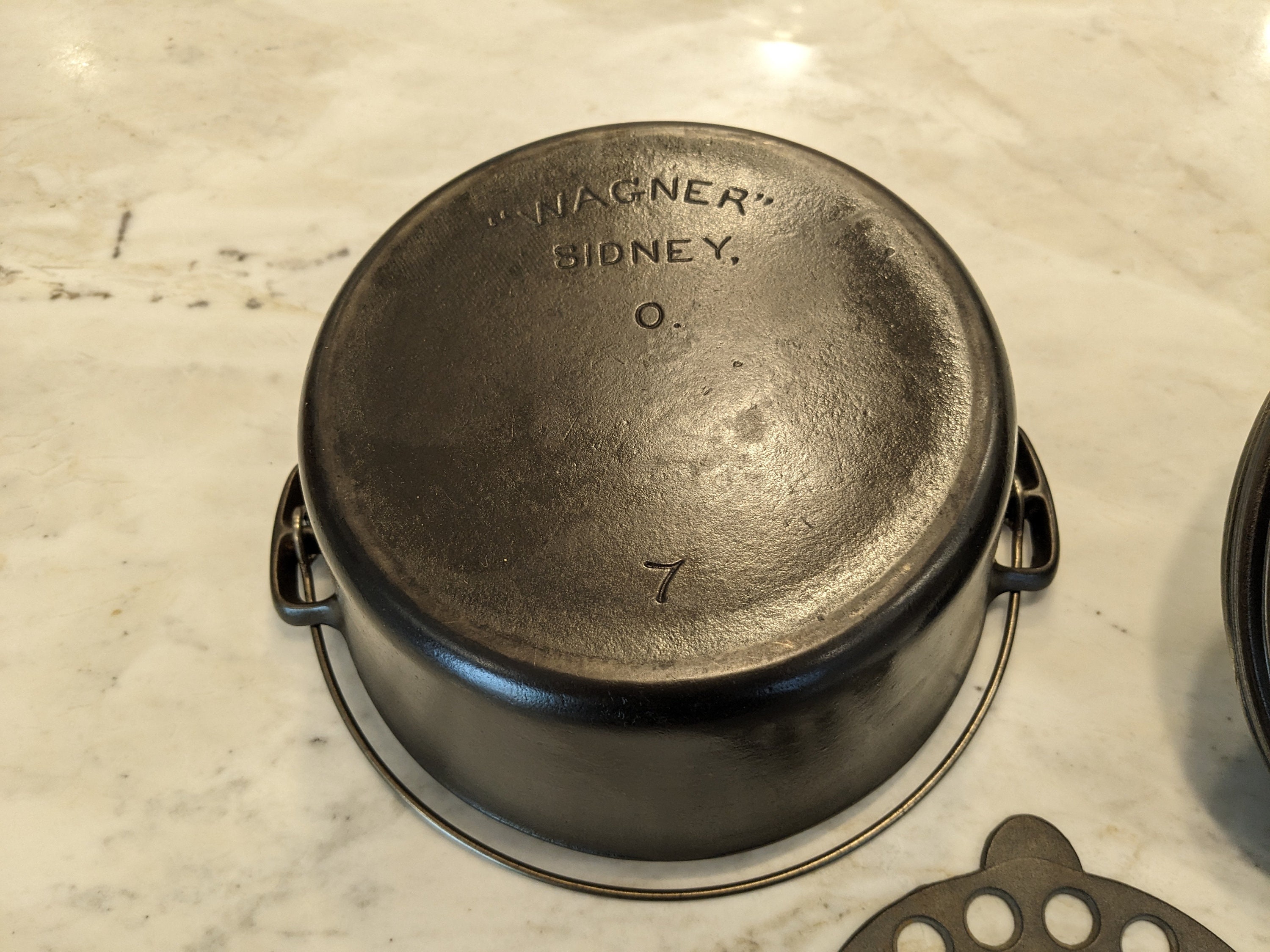 Vintage Wagner 7 Dutch Oven Cast Iron Drip Drop Roaster W/ Trivet WOW ...